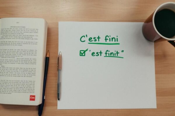 C'est fini ou c'est finit : règles et usages en français